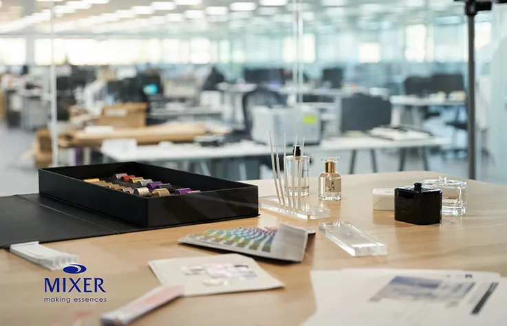 Fabricante de perfumes Mixer & Pack, de la idea a la fragancia